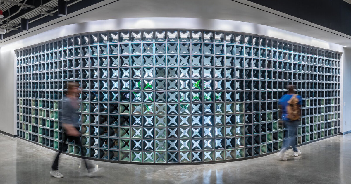 brian peters' 3D printed ceramic blocks wrap around screen wall at ...