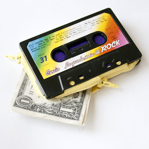 Cassette design | Clarice Lançarin