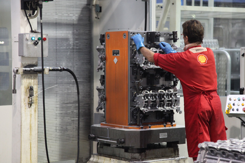 ferrari factory tour: mechanical workshop