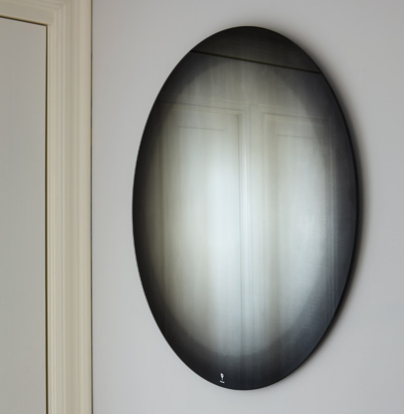 thomas eurlings: gradient wallpaper + fading mirror
