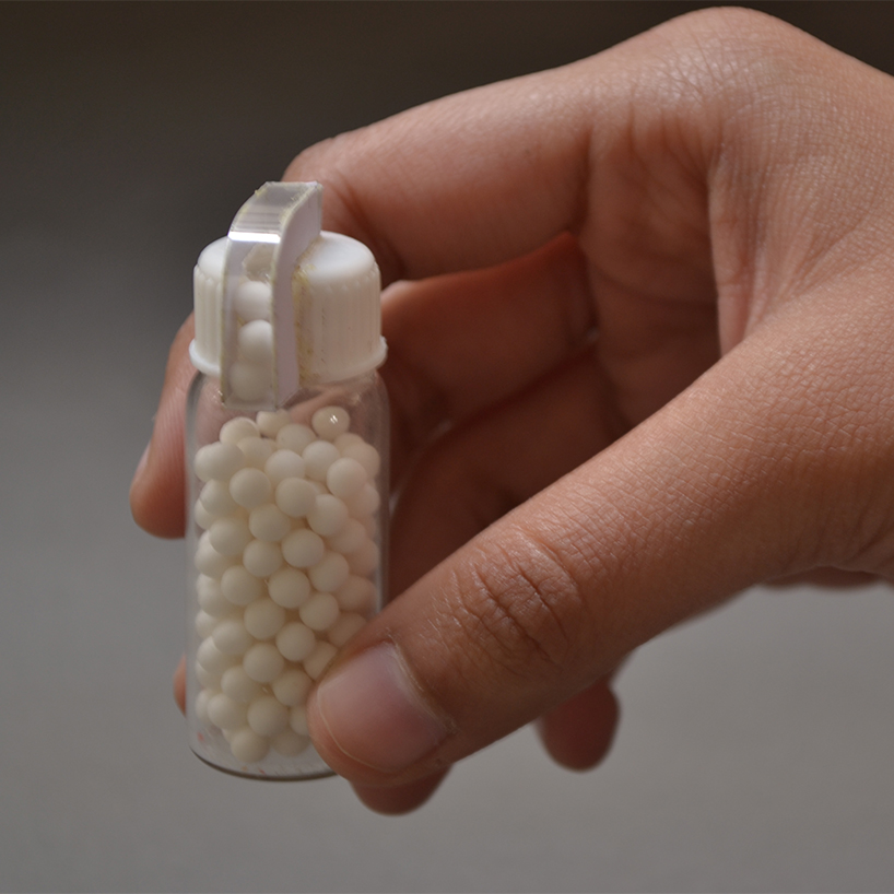 the no spill pill dispenser | designboom.com