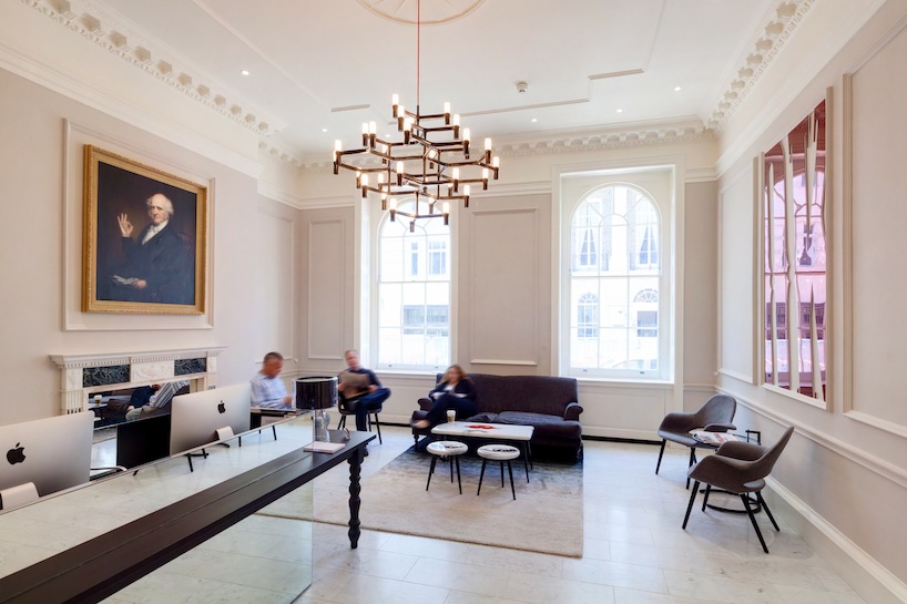 the office group: central london presidential office by acrylicize