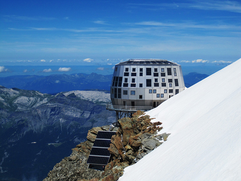 refuge du gouter: self sufficient mountain hut by groupe h