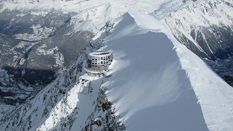 refuge du gouter: self sufficient mountain hut by groupe h