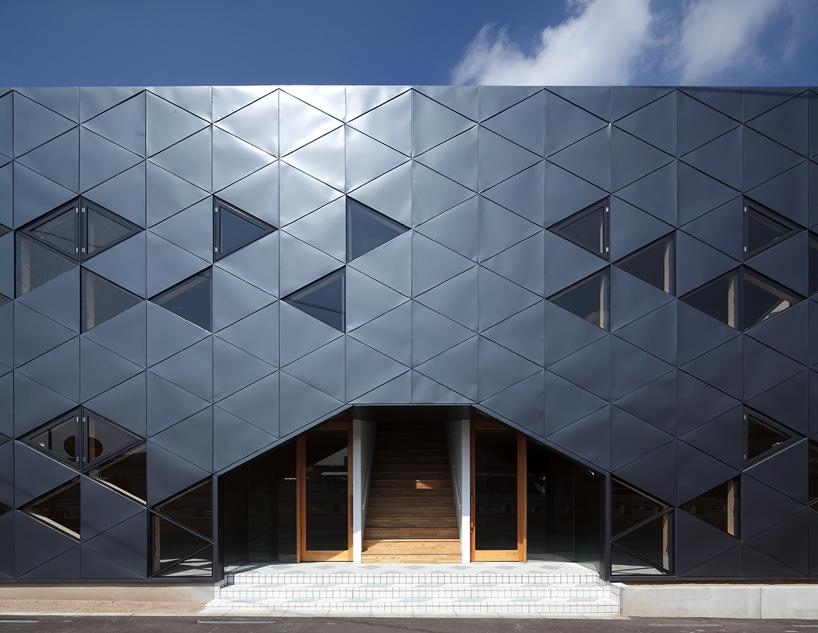 DABURA patterns commercial building full of triangles in japan