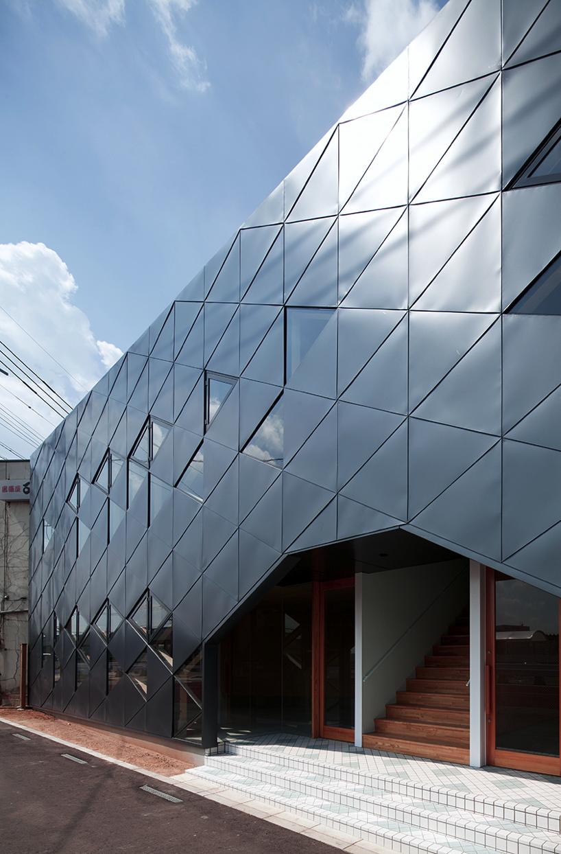 DABURA patterns commercial building full of triangles in japan