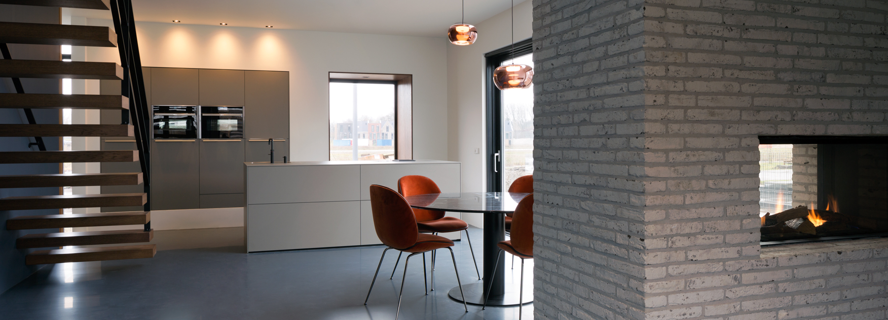 simple and functional house 1 by namelok refers to mid-century architecture