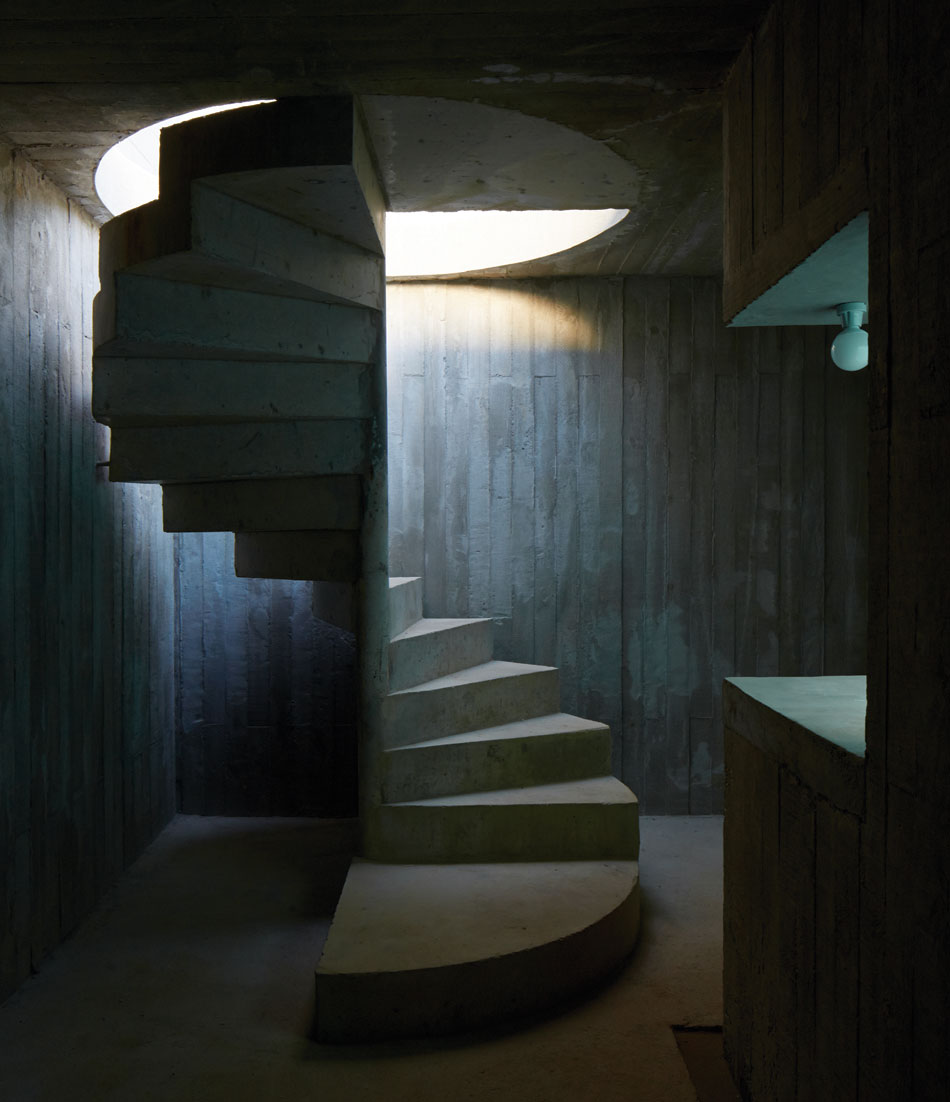 pezo von ellrichshausen architects for solo houses