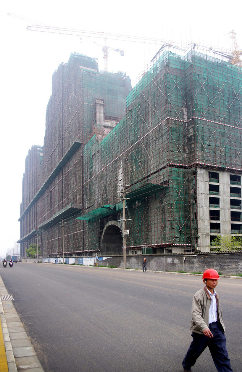 fake hills by MAD architects under construction