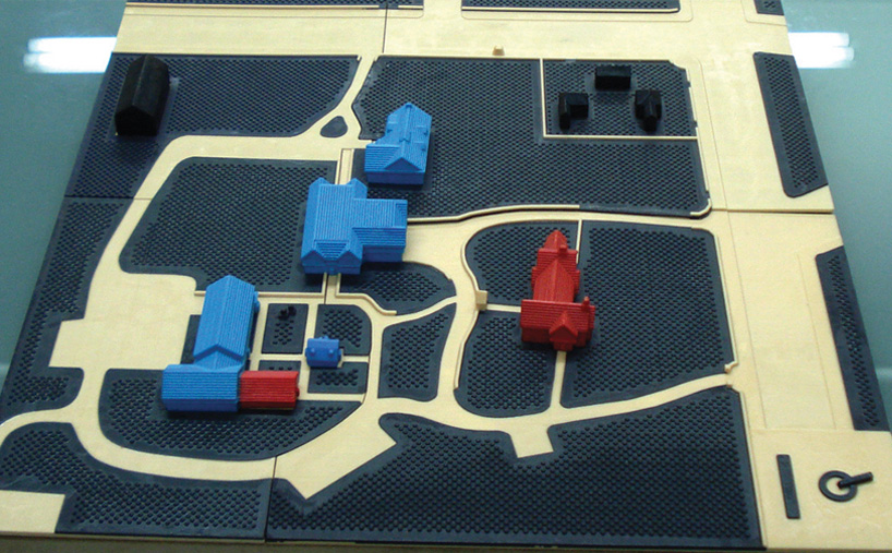 touch-responsive 3D maps provide navigation to visually impaired