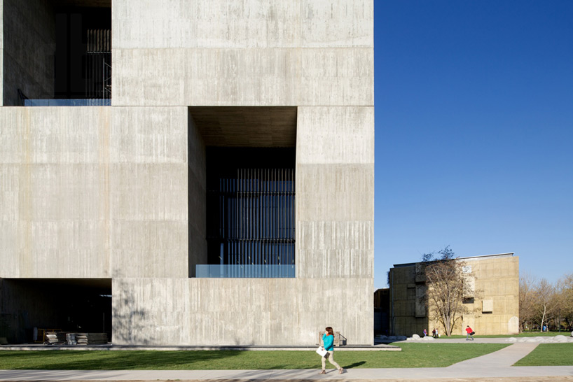 elemental casts concrete innovation center in chile around open core