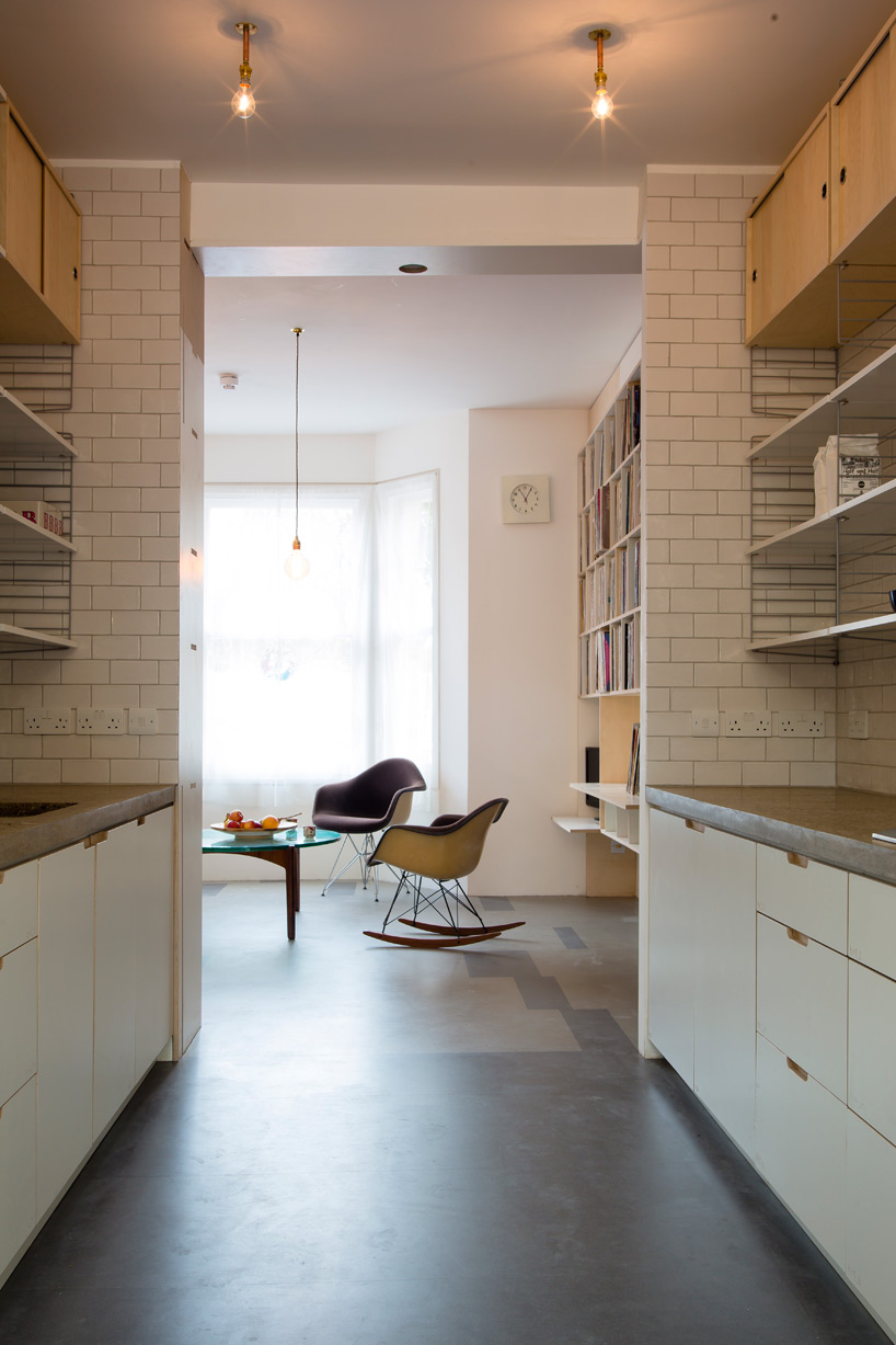 tsuruta architects' house of trace in london exposes structural history