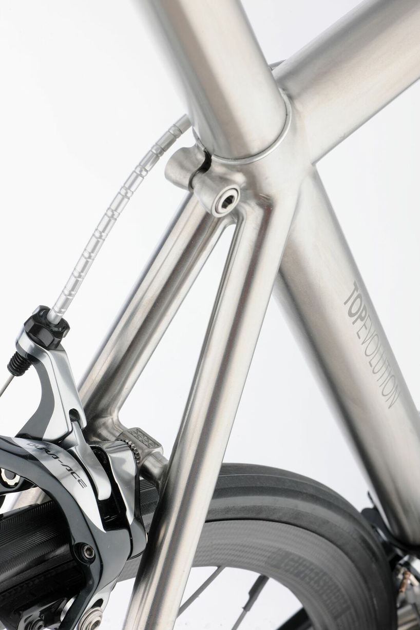 passoni single speed and top evolution bikes at milan design week 2015