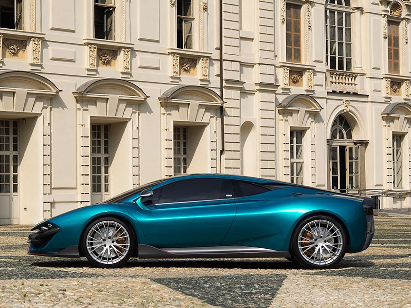 torino design wildtwelve exhibits hybrid technology packaged in italian ...