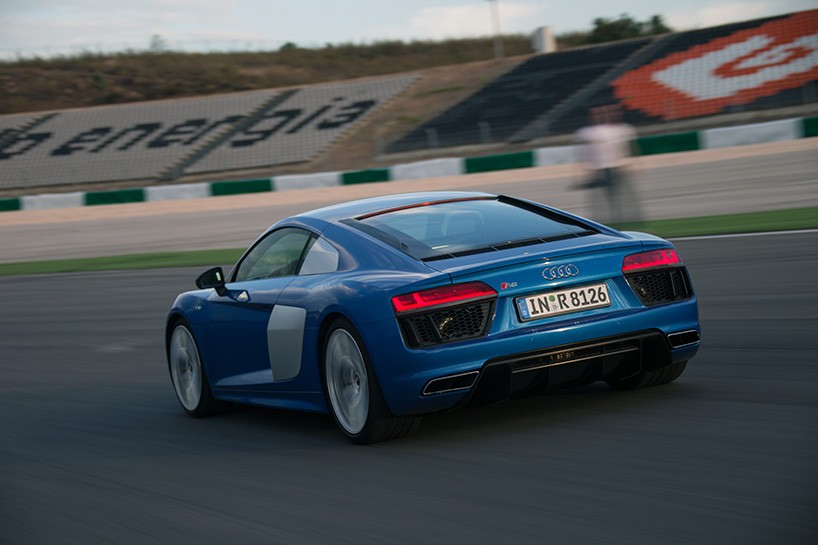 AUDI R8 V10 supercar test driven in the portugal algarve