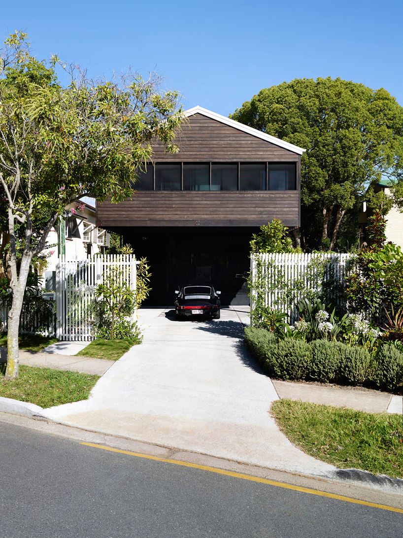 james russell protects oxlade drive house with shade cloth in brisbane