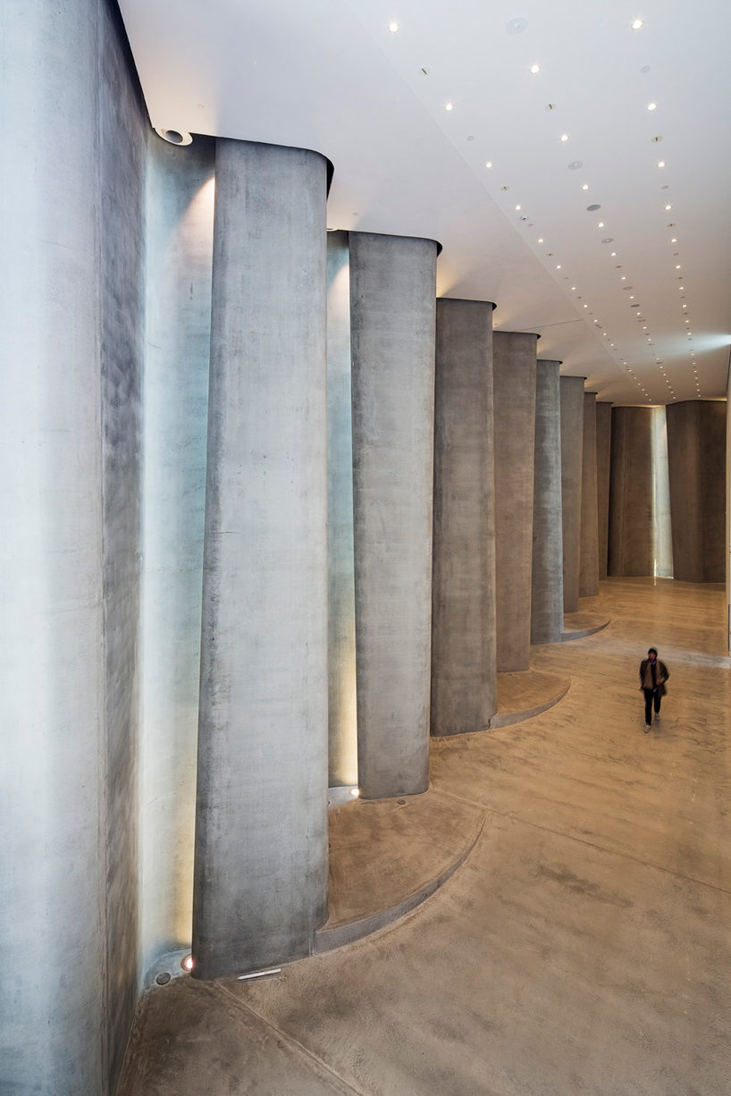 pattersons architects sculpts new zealand len lye art museum with ...