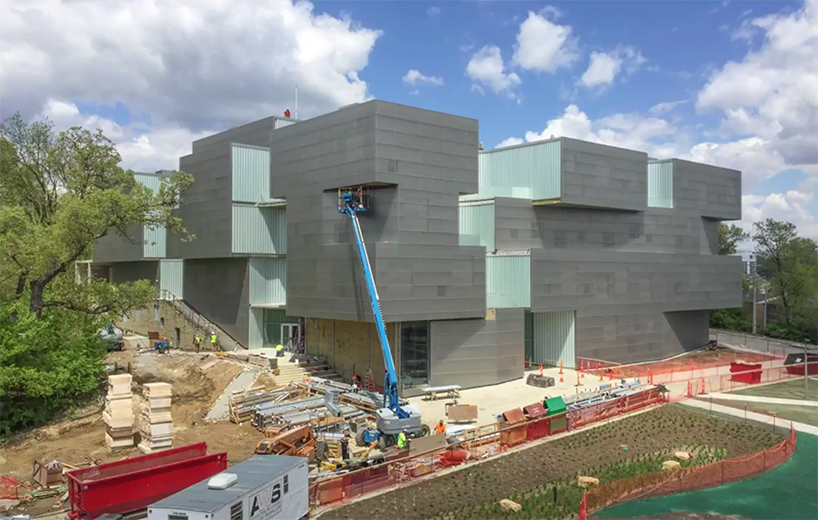 university of iowa's new visual arts building by steven holl
