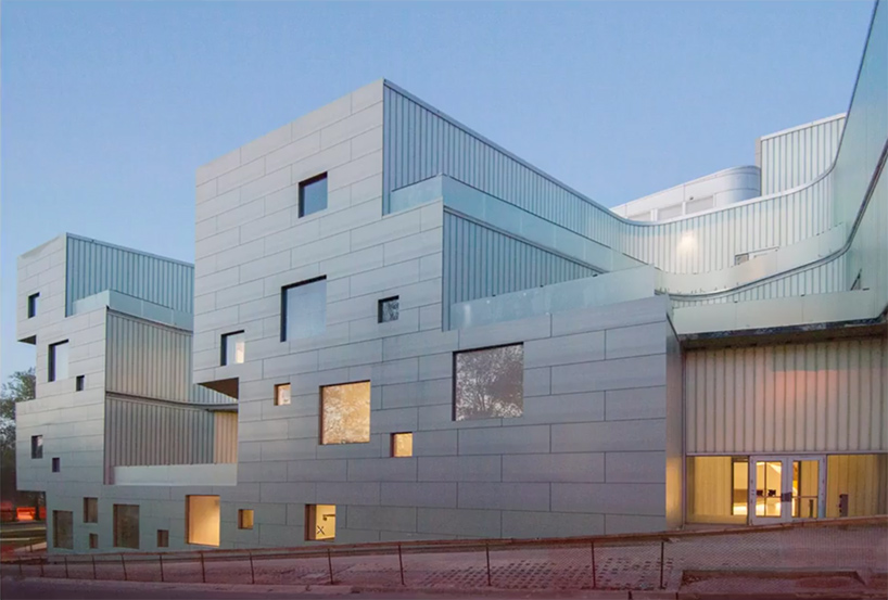 university of iowa's new visual arts building by steven holl