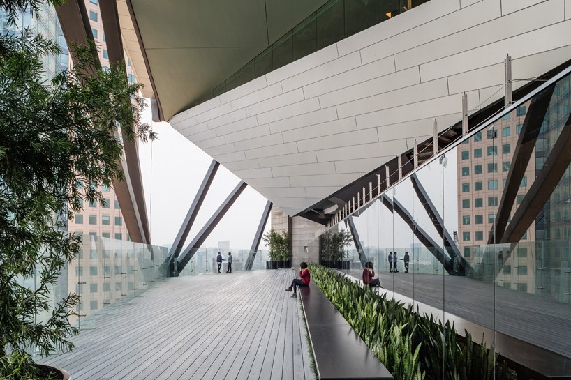 arup engineers' torre reforma tower in mexico city