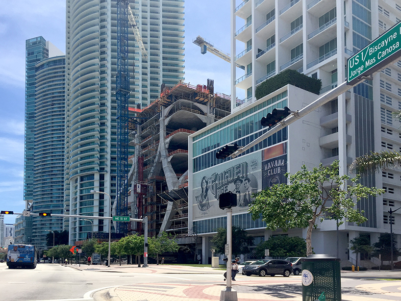 1000 museum by zaha hadid takes shape in miami