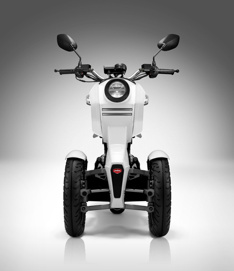 doohan ev3 itank electric three-wheel urban crossover scooter