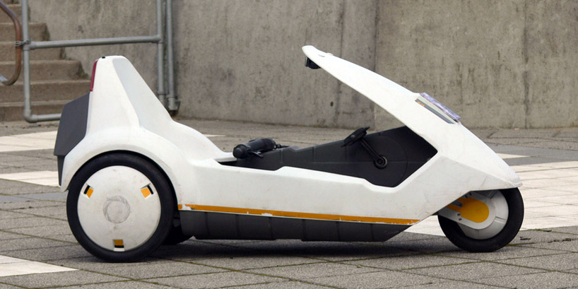 the IRIS etrike puts the electric tricycle in a sculptural shell
