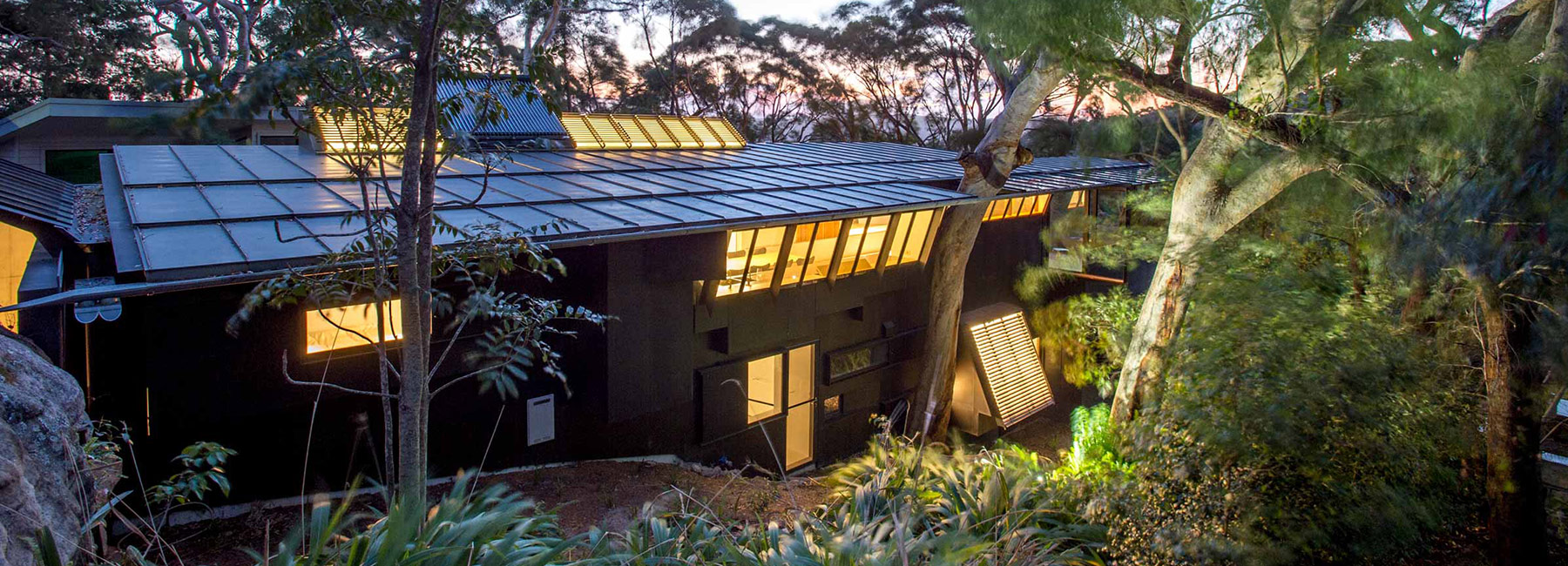 glenn murcutt's donaldson house enters the market in australia