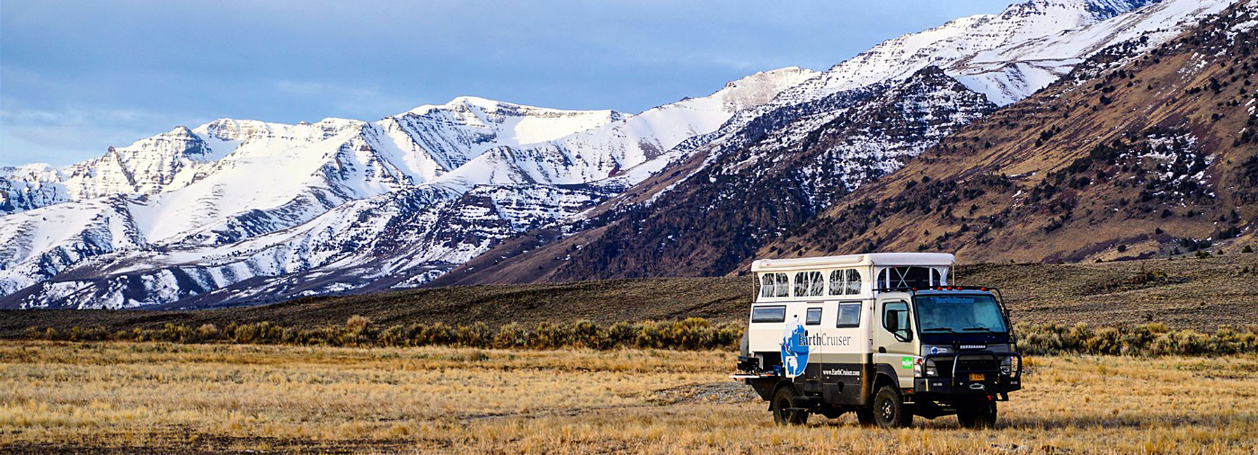 earthcruiser's EXP expedition vehicle grows at the push of a button
