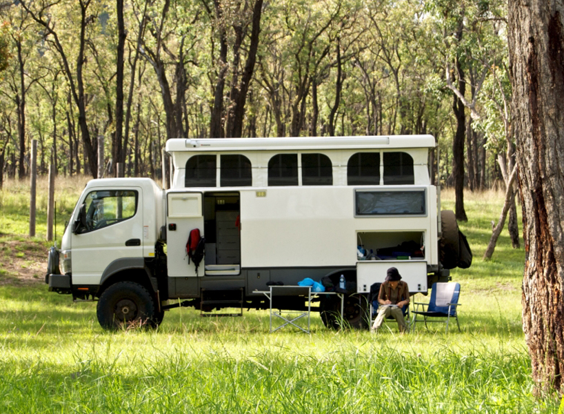 earthcruiser's EXP expedition vehicle grows at the push of a button