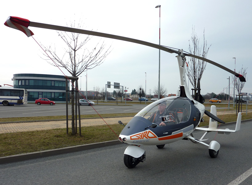 nirvana autogyro's gyrodrive becomes world’s first street legal flying ...