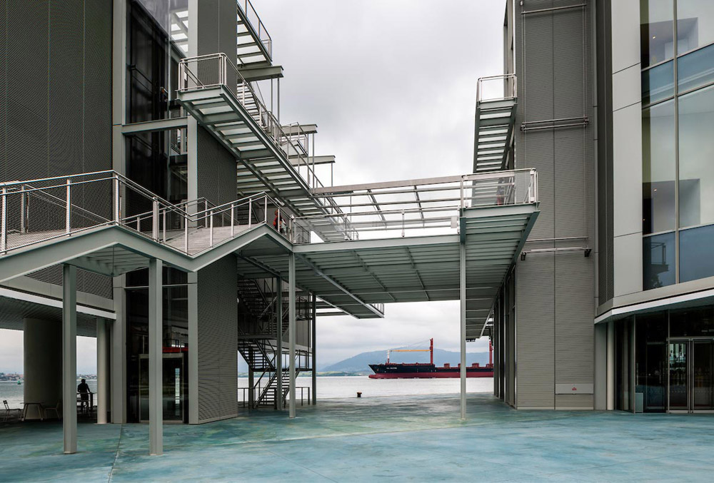 iñigo bujedo-aguirre photographs renzo piano's centro botín art museum