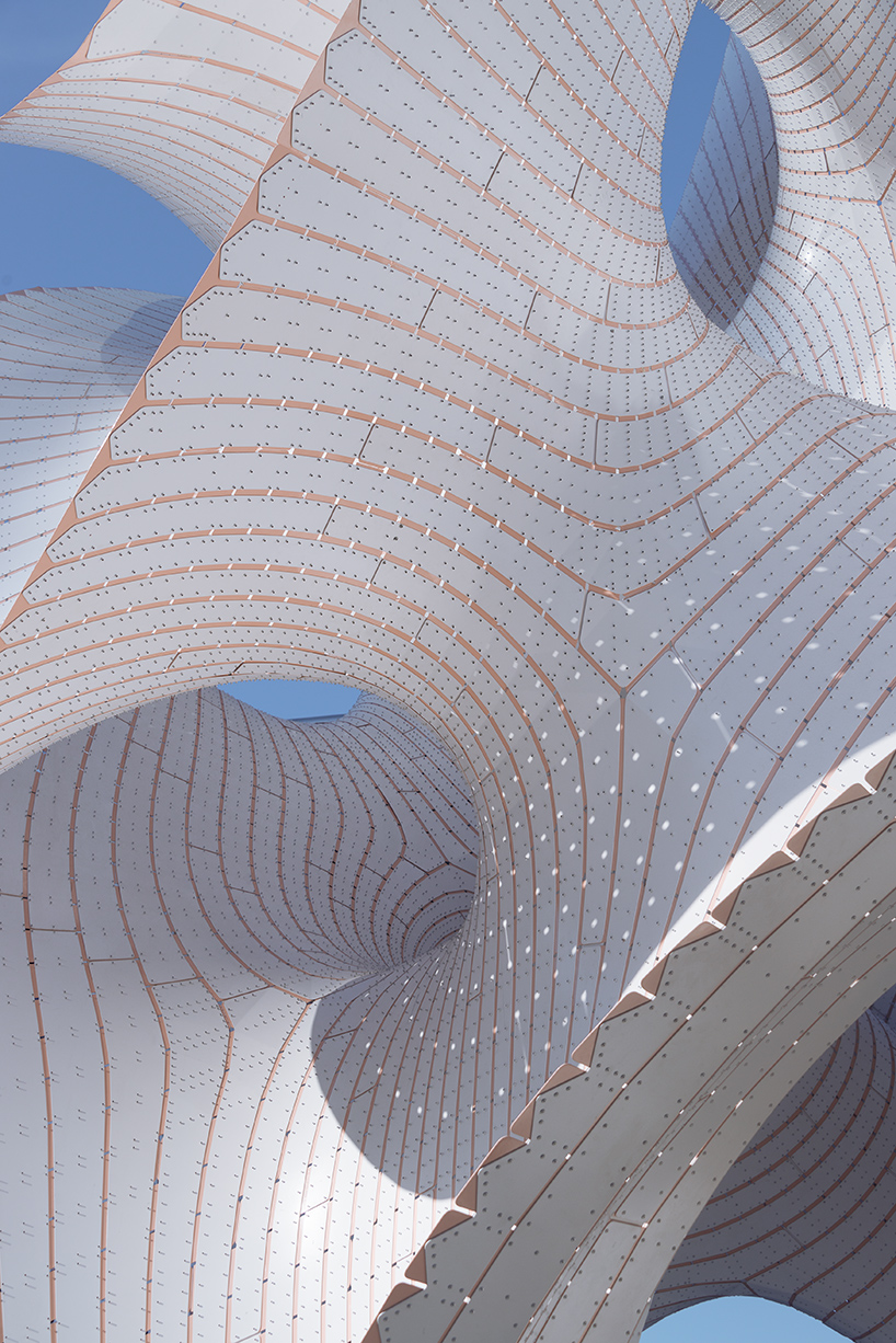 MARC FORNES / THEVERYMANY creates hyper-thin ‘minima | maxima’