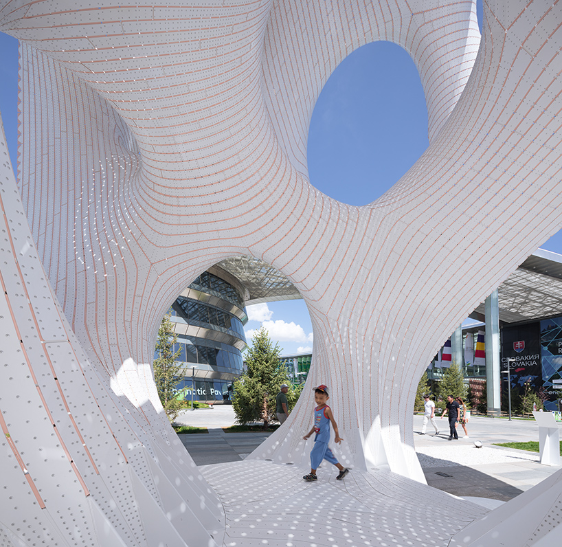 MARC FORNES / THEVERYMANY creates hyper-thin ‘minima | maxima’