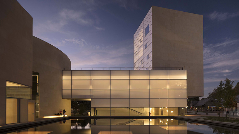 steven holl opens lewis arts complex at princeton university