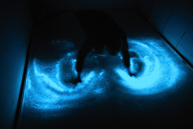 studio roosegaarde creates futuristic eco-landscapes along a dutch dike