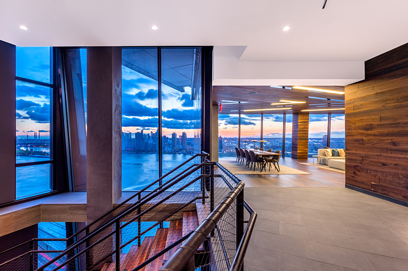 SHoP architects completes skybridge at the american copper buildings