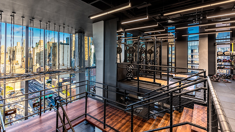 SHoP architects completes skybridge at the american copper buildings