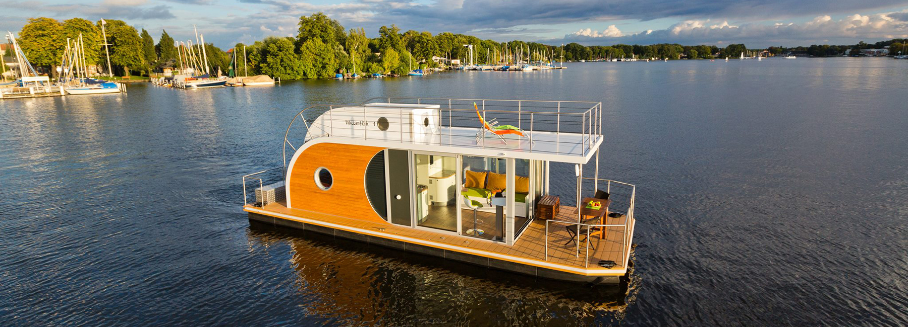 nautilus hausboote floating home