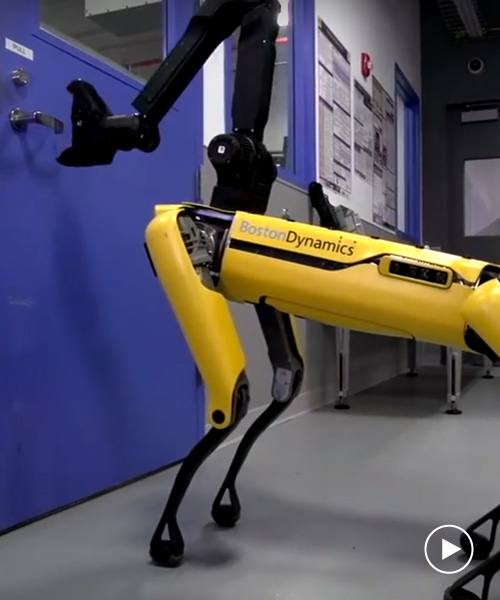 boston dynamics' robot dog has learned how to open doors