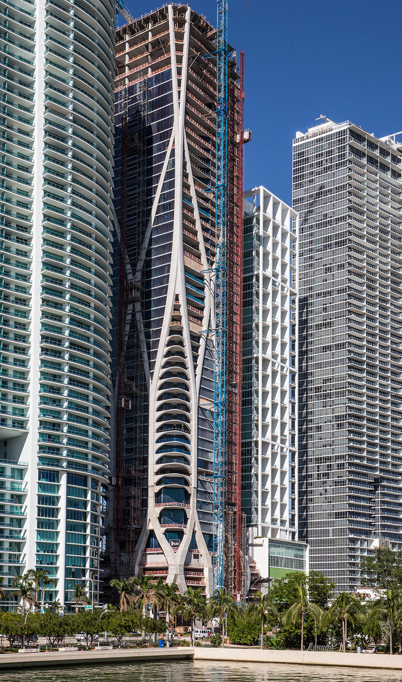 zaha hadid's 'one thousand museum' tops out in miami