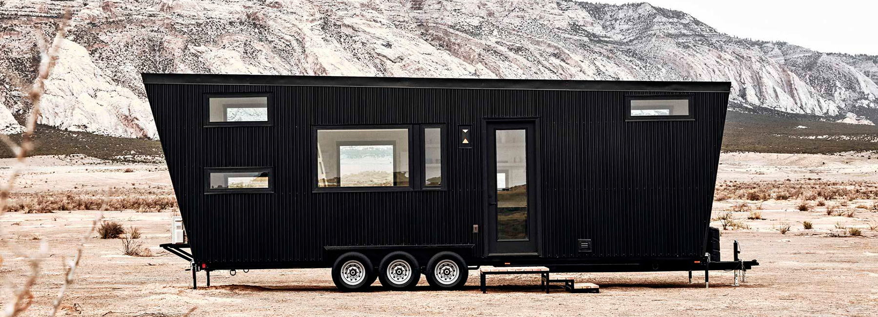 land ark RV looks more like a high end ski lodge on wheels