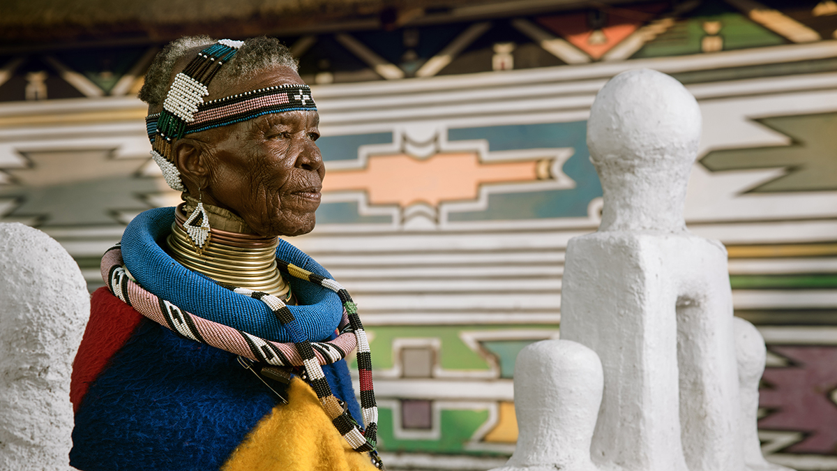 BMW and south african artist Esther Mahlangu catapult ndebele art to ...
