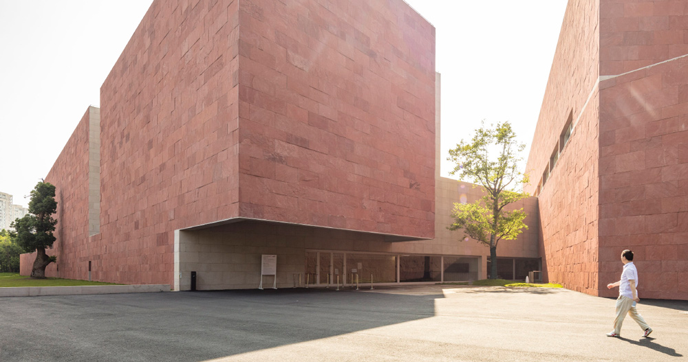 álvaro siza and carlos castanheira complete china design museum