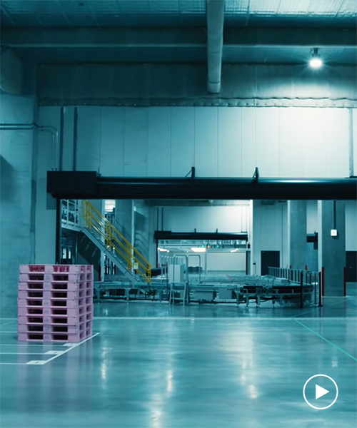 uniqlo warehouse replaces 90% of staff with robots offering a glimpse ...