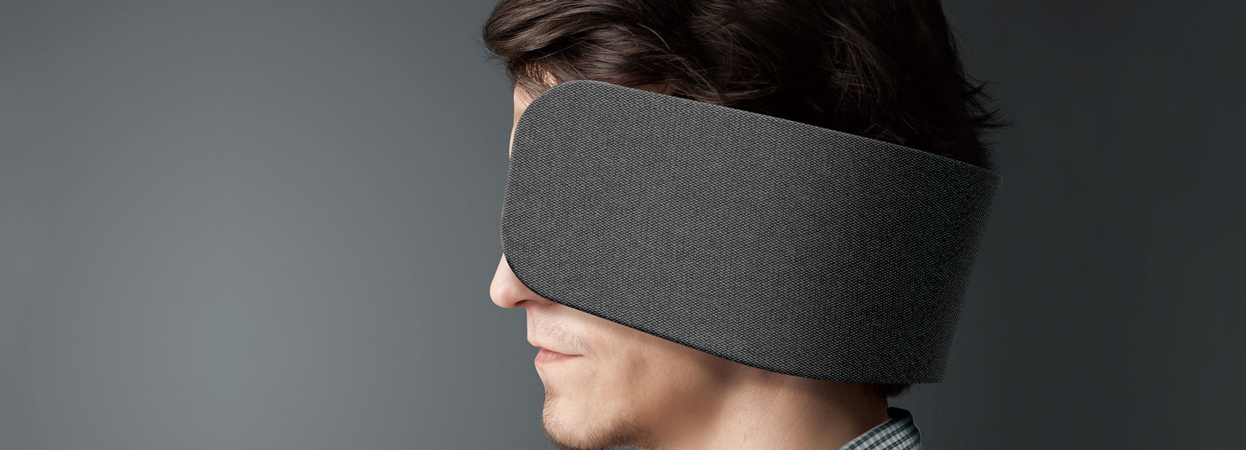 panasonic's wear space aids concentration by limiting senses of sight ...