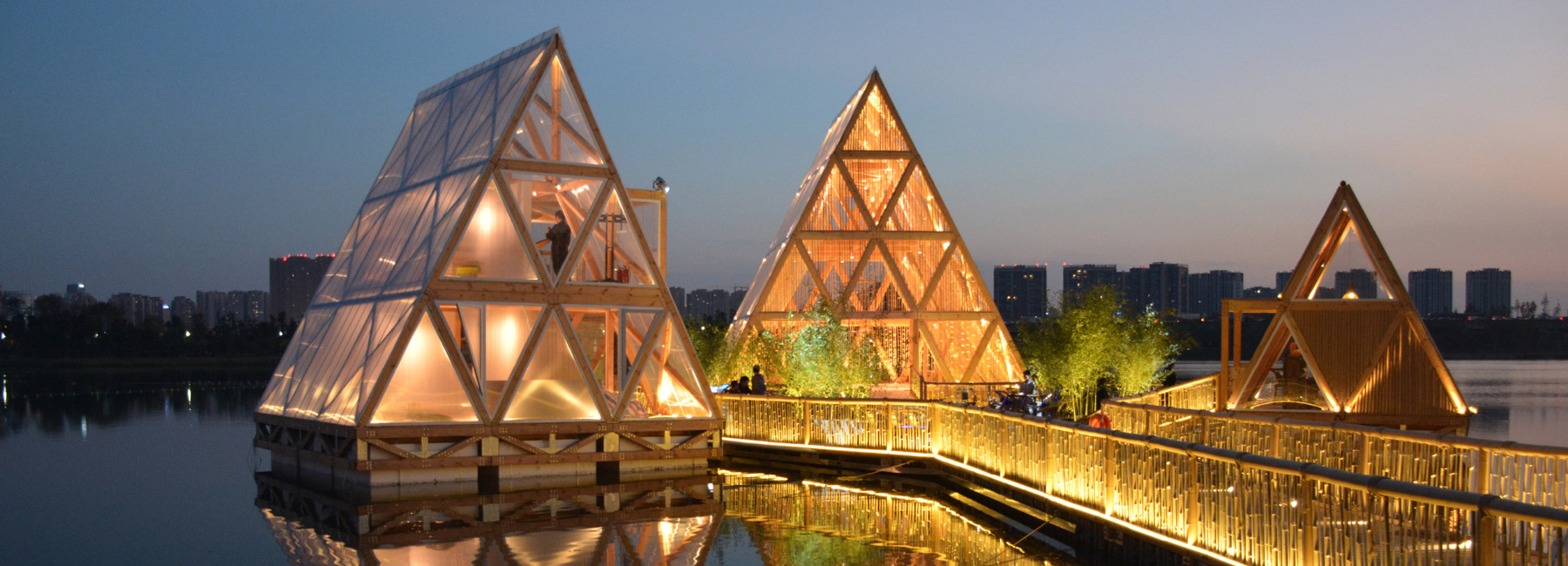 NLÉ unveils expanded version of its makoko floating school in chengdu