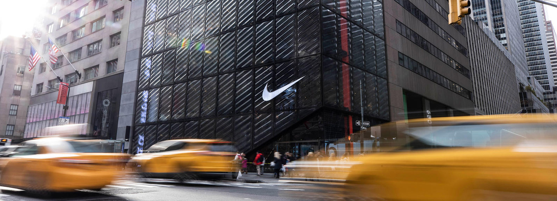 NIKE opens immersive flagship store in NYC with wavy glass façade