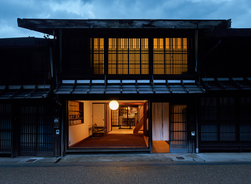 tsubame architects renovates traditional japanese townhouse with added ...