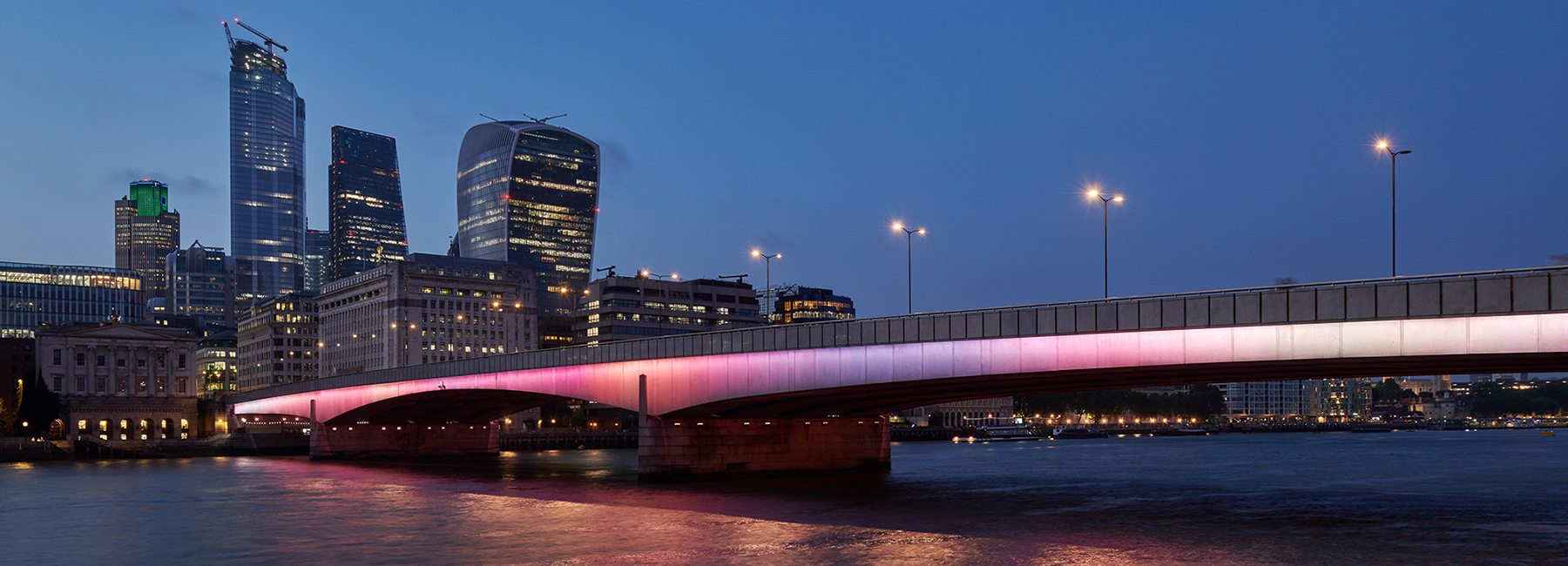first phase of illuminated river lights up the thames in london